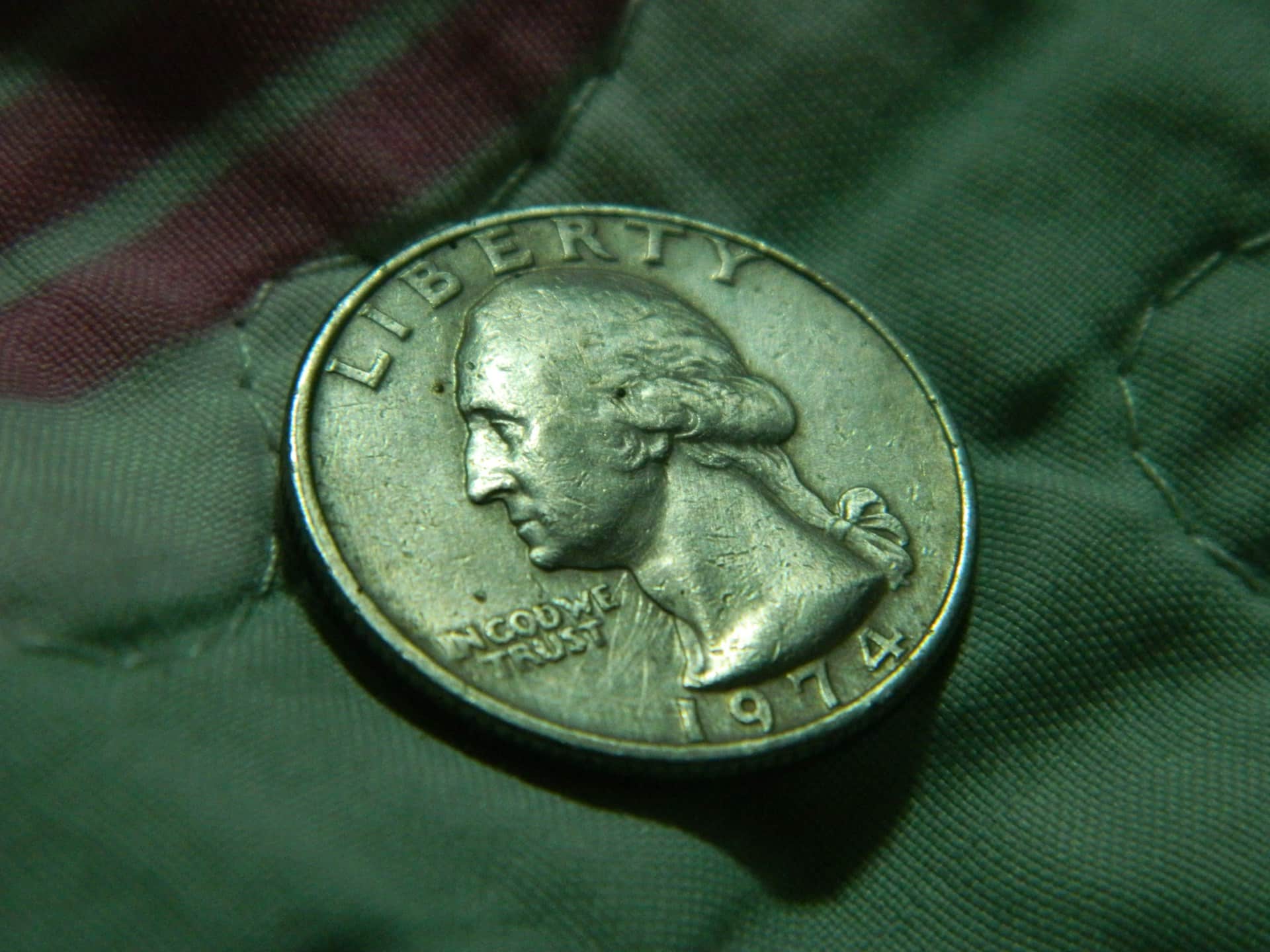 How Many Quarters Make $10? Quick Answer - My Money Chronicles