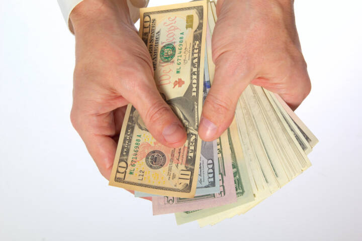 I Need Money Now: How to Make Quick Cash - My Money Chronicles