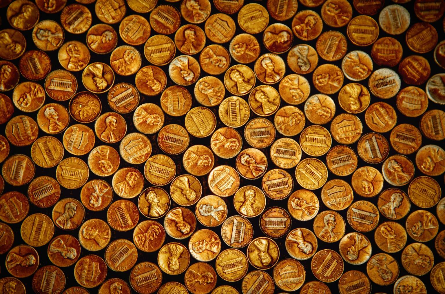 How Many Pennies Are in $100 Easy Explanation - My Money Chronicles